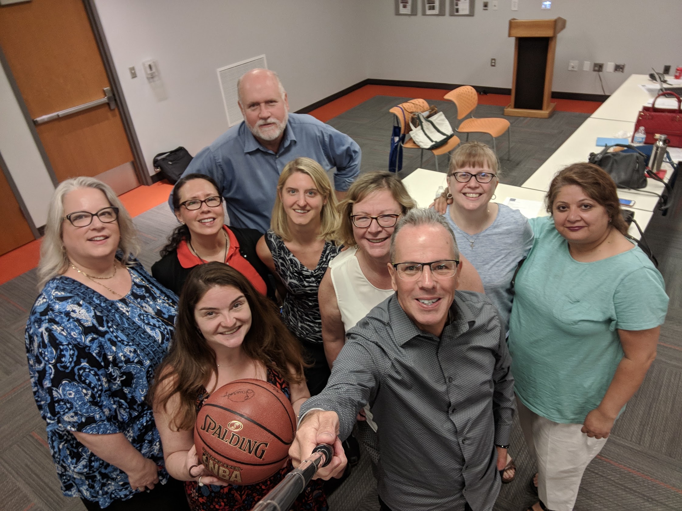 Selfies on Social Media - Bob Cargill