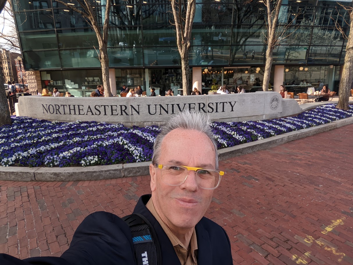 Hosting Live Conversations on Twitter Spaces in the Classroom - Bob Cargill